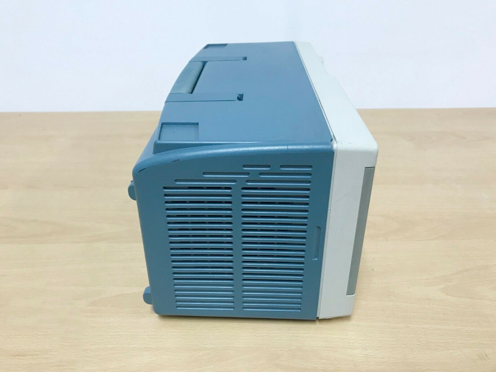 Универсальный генератор сигналов Tektronix AFG3252C. Гарантия лучшей ...