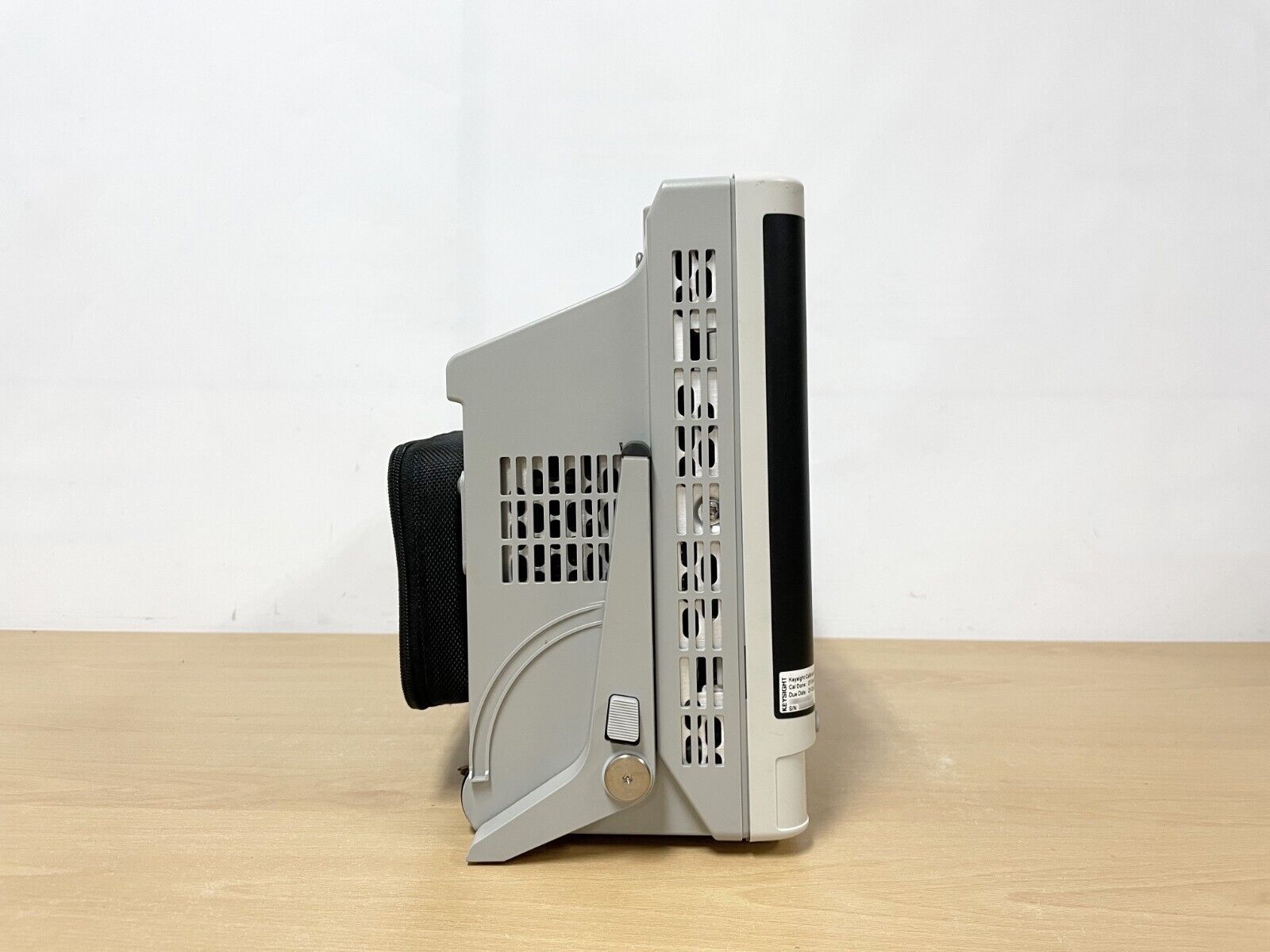 Купить Осциллограф Agilent MSOX4104A б/у из наличия с гарантией 12 месяцев